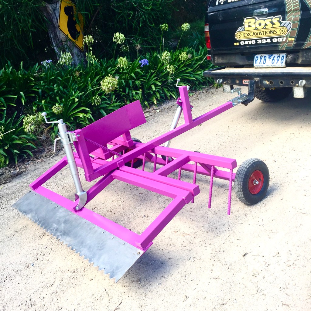 Arena Groomers | BOSS HORSE ARENAS