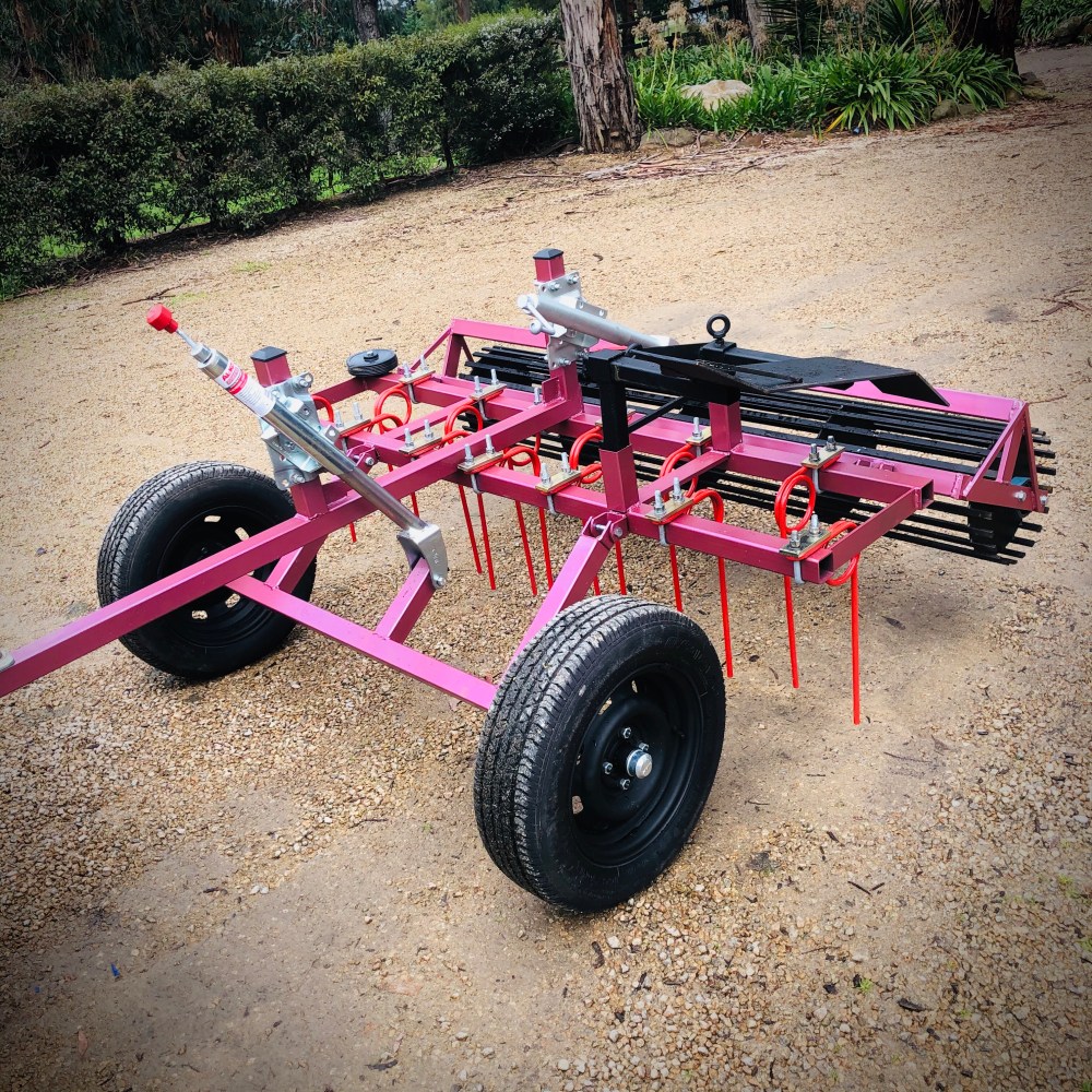 Arena Groomers | BOSS HORSE ARENAS